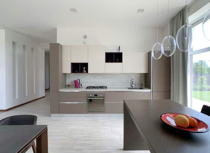 Очень Уютный Большой дом в прекрасном месте - Чернигов