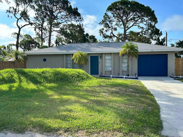 Cozy Coastal Retreat 6 Min To Beach - Venice, FL