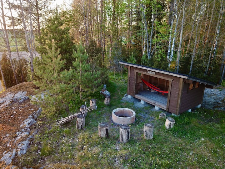 Laavu - Perniö