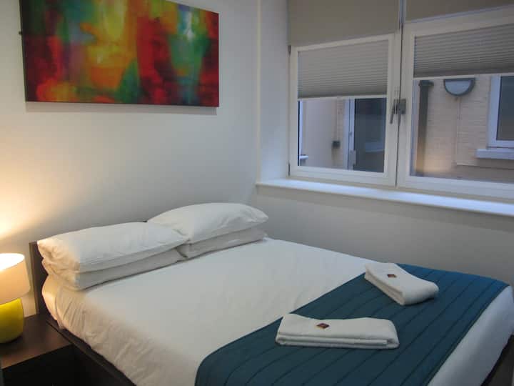 Bloomsbury Apartments-apartment C - London