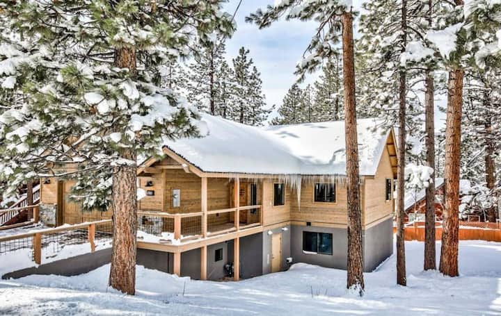 Mountain Modern Cabin 5br/3.5ba (Near Heavenly) - South Lake Tahoe, CA