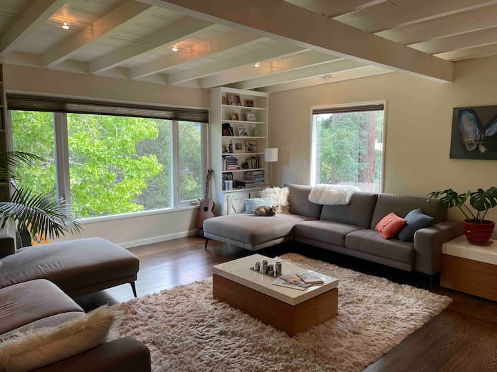 Enjoy Peace & Tranquility In Our Modern Home - サン・ラファエル, CA