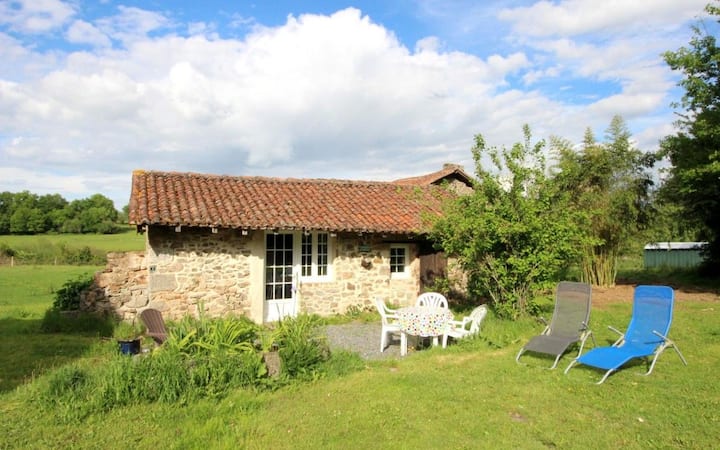 Chambre D'hôtes Aux Sources De La Charente - Saint-Mathieu