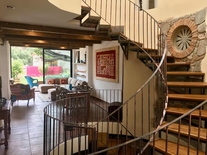 Family Home Kids Love: Bbq, Huge Garden, Playroom - Guanajuato