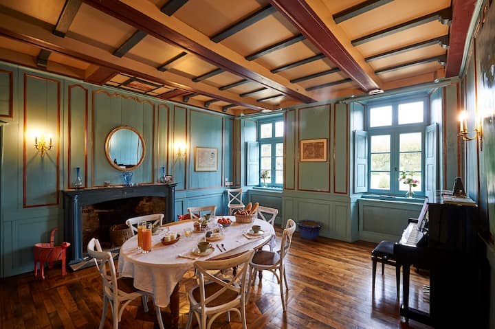 B&b "Le Plessix" Manoir Le Plessix Madeuc, Corseul - Plancoët