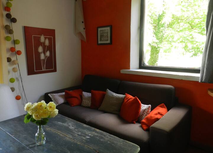 Maison D'artiste En Campagne - Roussillon