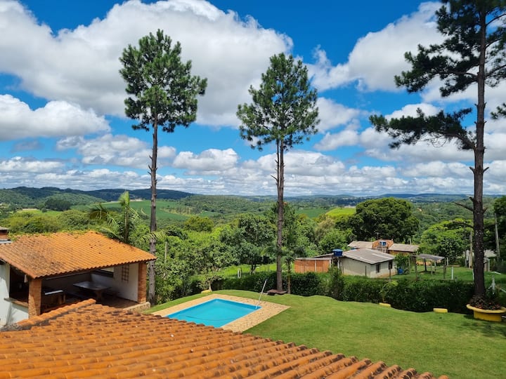 Sitio Com Piscina  Vista Apaixonante - Ibiúna