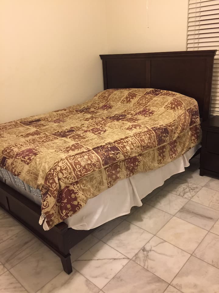 Relaxing Room In Simi Valley - Simi Valley, CA