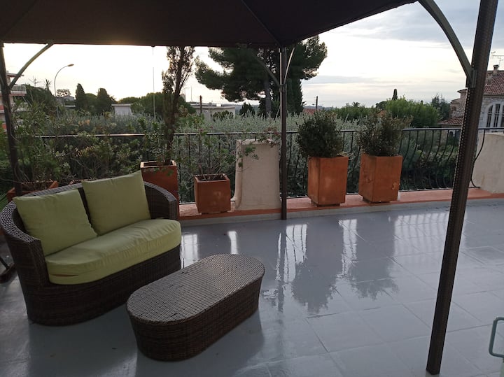 Suite Avec Terrasse Vue Mer à Vence - Saint Paul de Vence