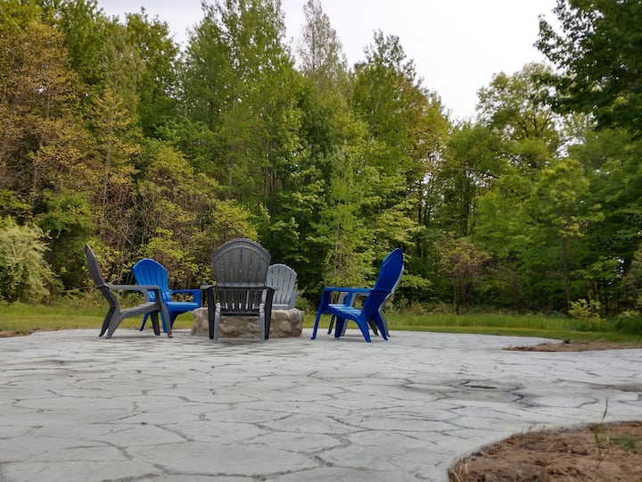 Hackert Lake House Near Ludington - Ludington, MI