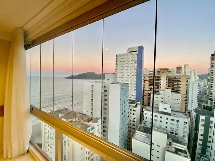 Apt Amplo Com Vista E Churrasqueira - Balneario Camboriú