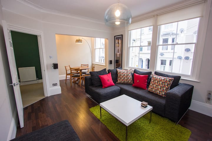 Spacious 2 Bed Maisonette In Town Center - Royal Tunbridge Wells