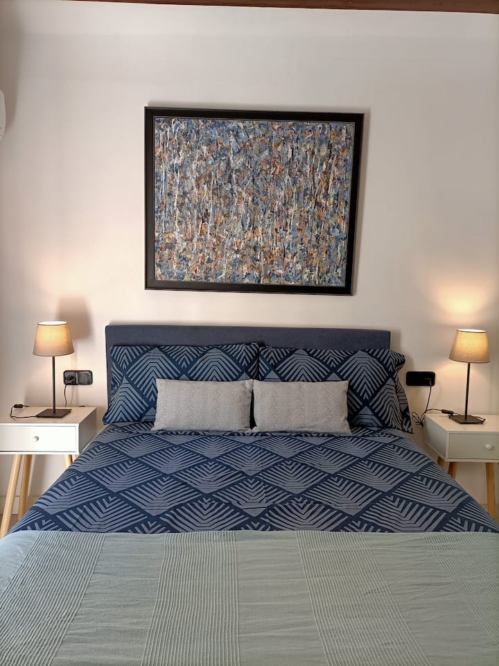 1 Bdr. Apartment Center Valencia - Valencia