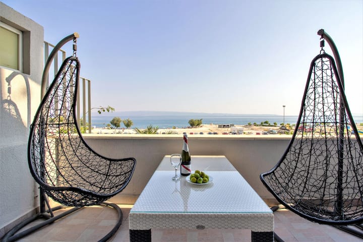 Split Znjan Beach View Apartment 2+2 Guests - Split