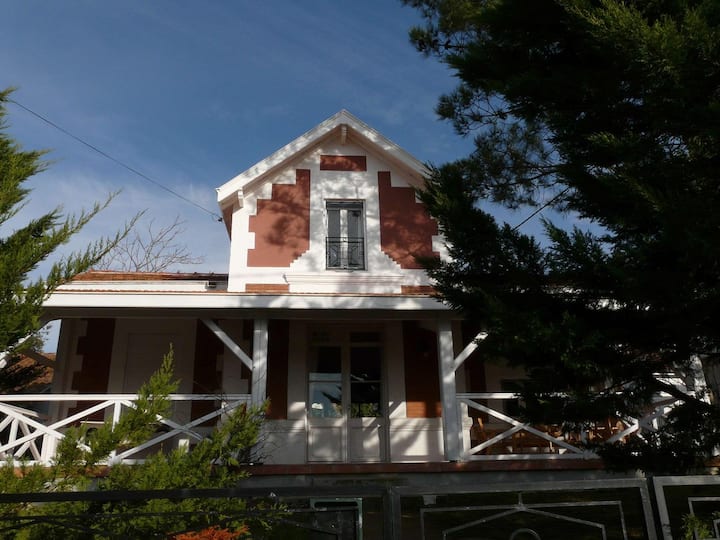 Villa Soulacaise Proche Plage Et Proche Marché - Soulac-sur-Mer