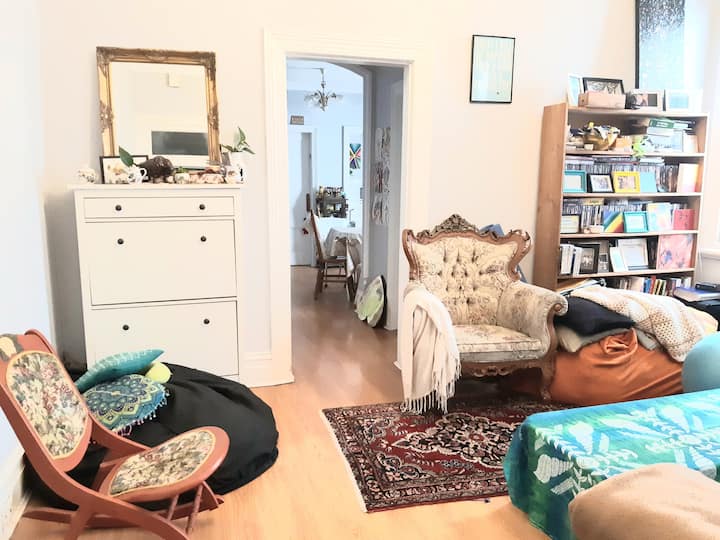 Creative & Relaxed Cottage Ten Minutes To The City - Carlton