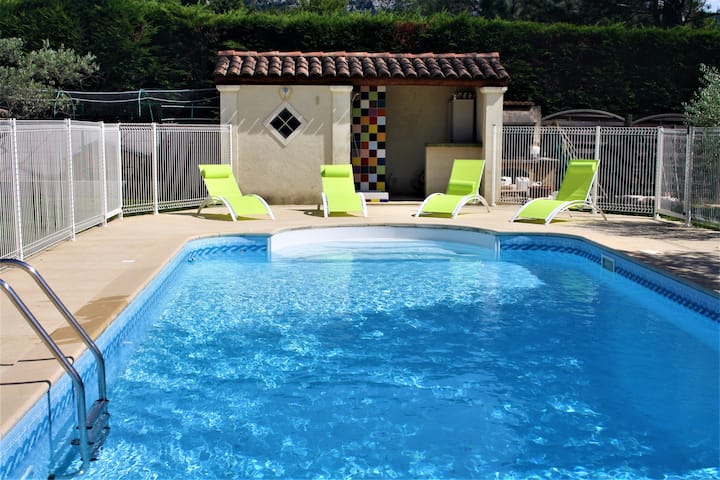 Chez Nine Au Pied Du Luberon - Provence-Alpes-Côte d'Azur (PACA)