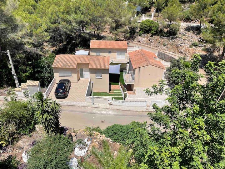 Complejo De 3 Casas Con Piscina - Gandia