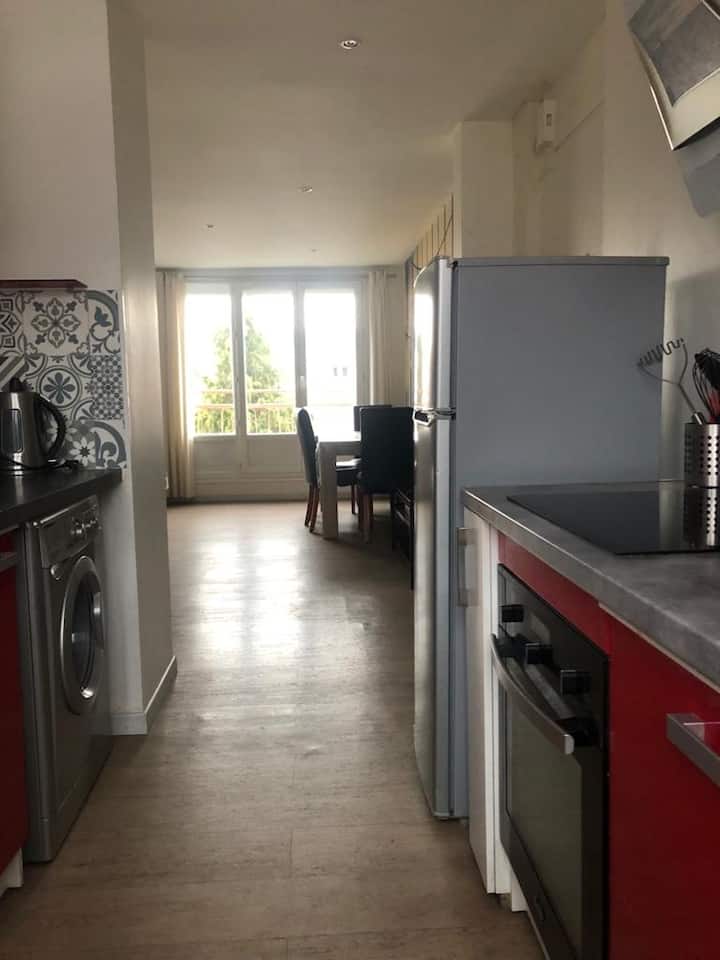 Gîte Ouvriers à Rouen 3 Lits + Parking Camionnette - Rouen