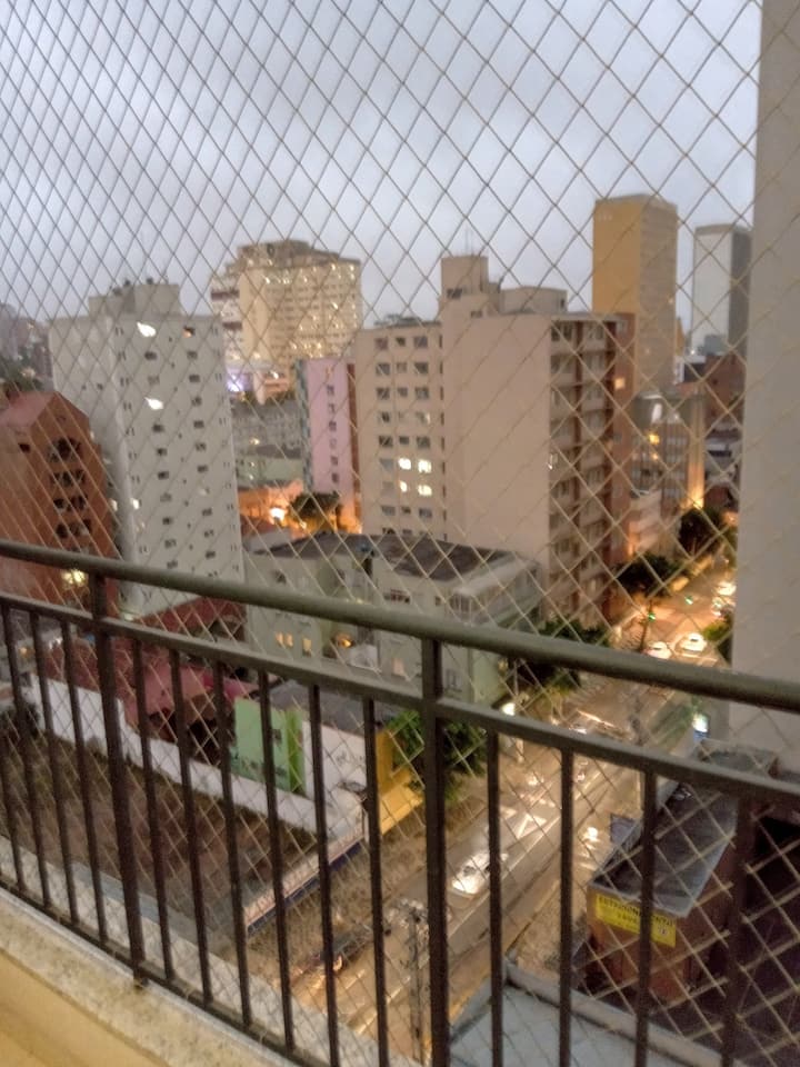 Excelente Apartamento , Com óTima Localização . - Curitiba