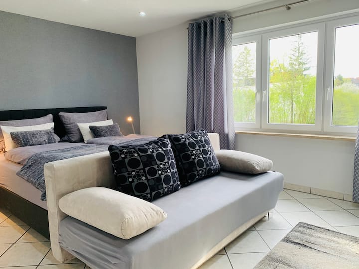 Modern Apartement In Friedrichshafen - 2 Bedrooms - Markdorf