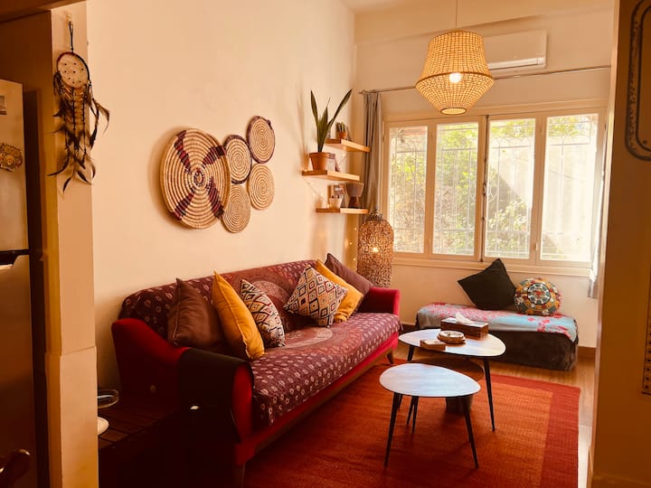 Lea's Mezzanine / Mar Mikhael/ Armenia Street - Beirut
