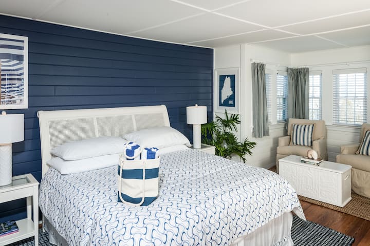 Ogunquit Suite - The Trellis House - York, ME