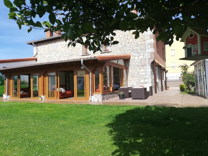 La Casa De Virginia - Santillana del Mar