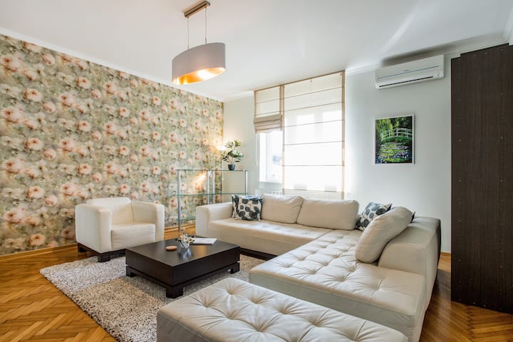 Obilicev Venac Condo - Belgrade