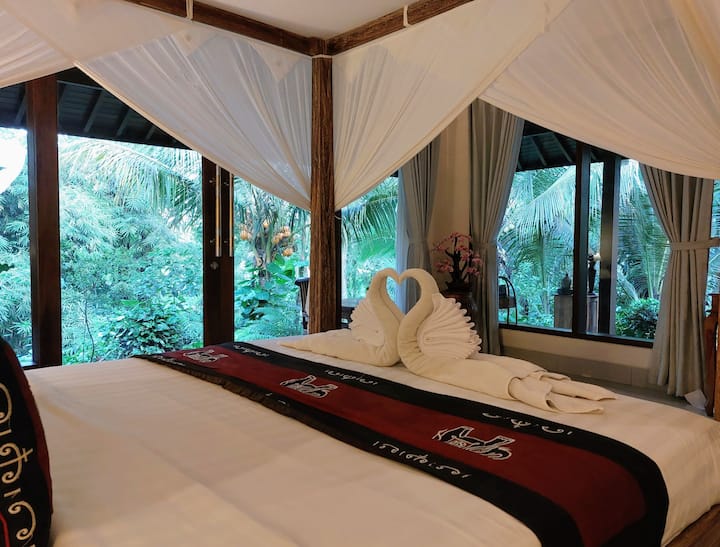 Romantic Hideaway For Two In Ubud - Bali