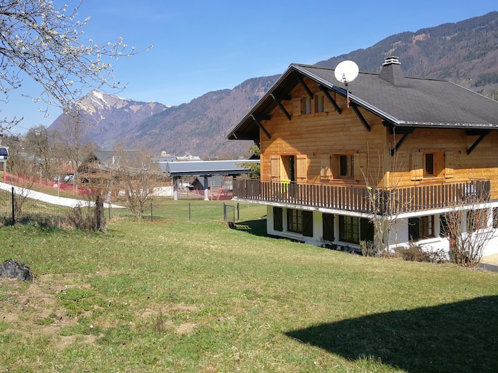 Chalet Maroni 6 P Centre Ville Morillon/télécabine - Verchaix