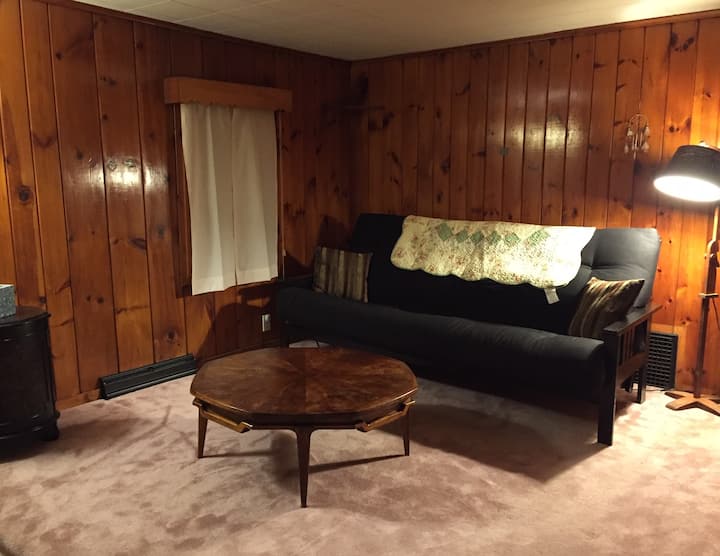 Brookside Cottage, 2 Minutes From Mohawk Skiing - Housatonic Meadows State Park, Sharon