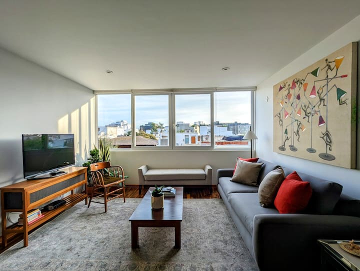 Warm Stay W/art Great Location, Olivar & Golf. - Lima