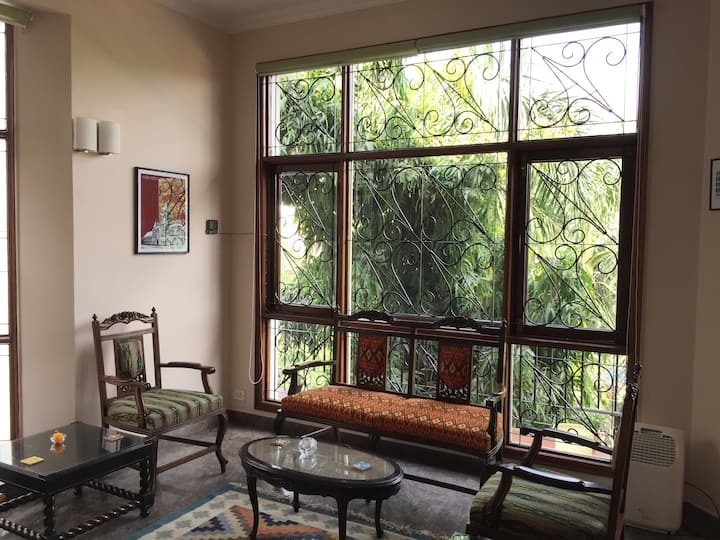 Private Room #3 In A Classy Apartment @ Defcol - New Delhi