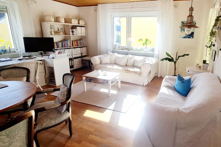 Wellness-wohnung
" Lydia"
Wohnen Wie Im Urlaub - Hof