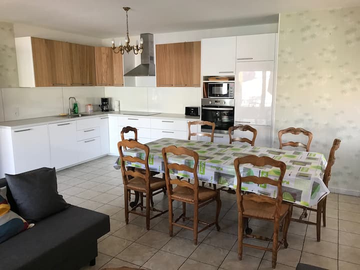 Appartement Spacieux Et Central, Grande Terrasse - Hyères