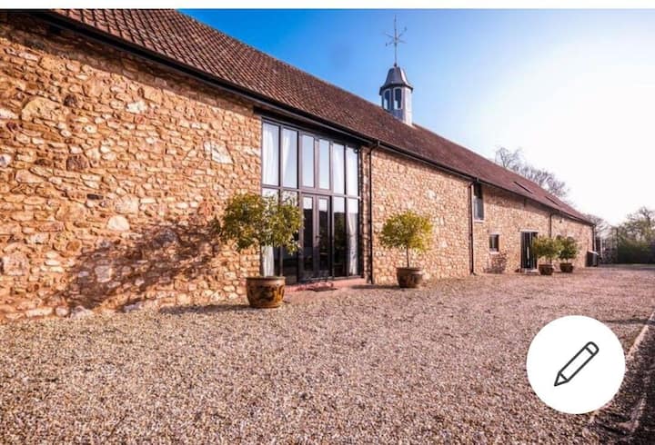 Somerset| Rates From £100-£150pppn Pls Enquire - Devon
