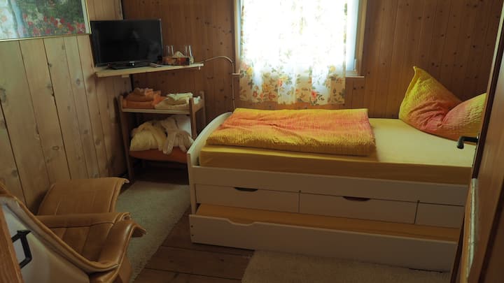 Haus Türli - Jäggischhorn - Zimmer 1 - Montafon