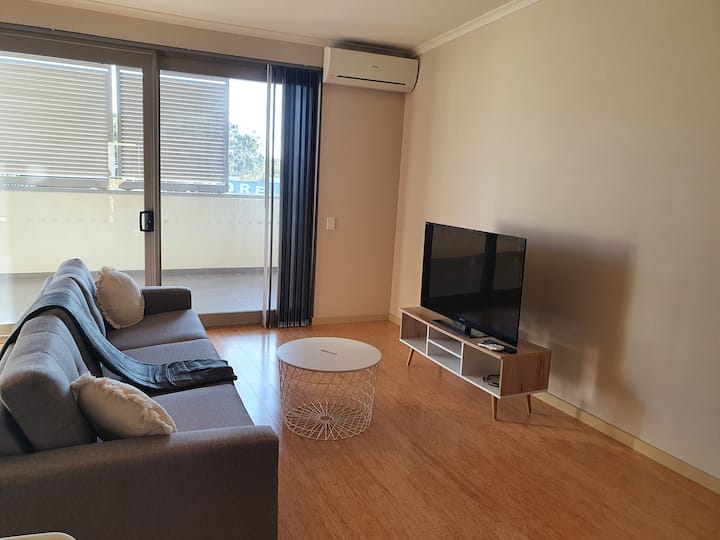 Minimalist Apartment - Apartment B - Perth