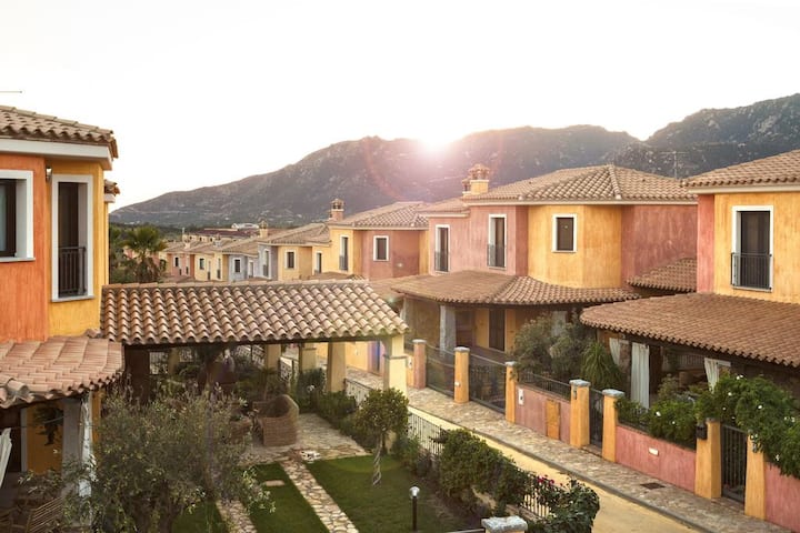 Villa Con Jardín En Villasimius - Villasimius