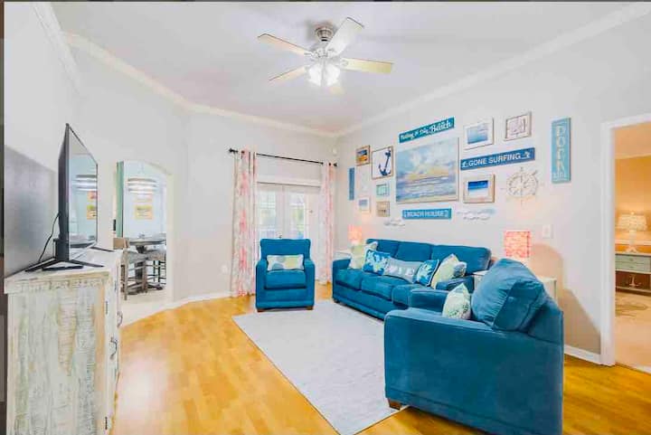 Mins To Siesta Key & Downt, Heated Pool/lake Front - Sarasota, FL