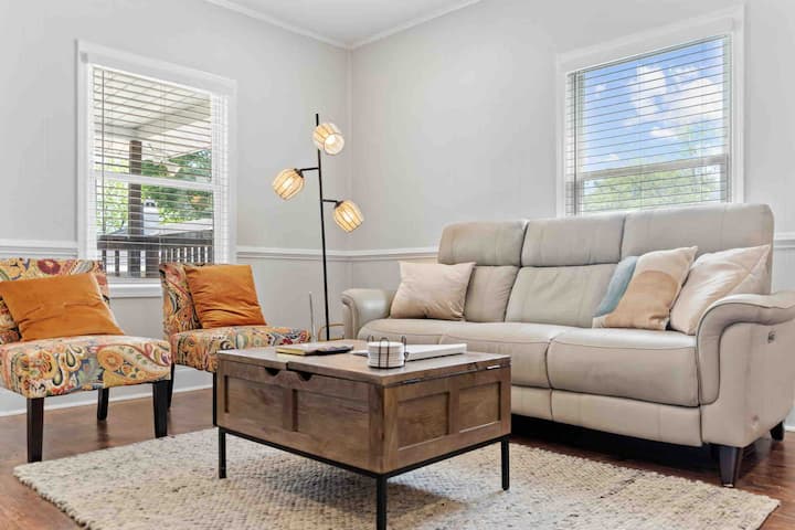 5br Group Getaway, Pet-friendly Ideal For Weddings - Greenville, SC