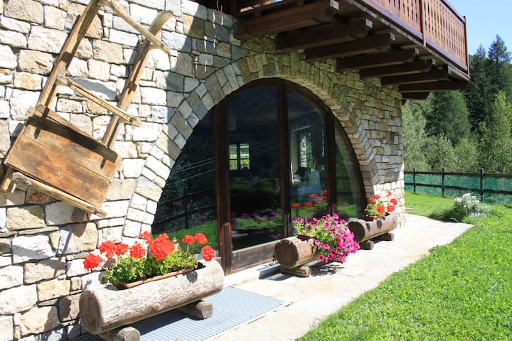 Appartamento In Villa Cogne - Cogne