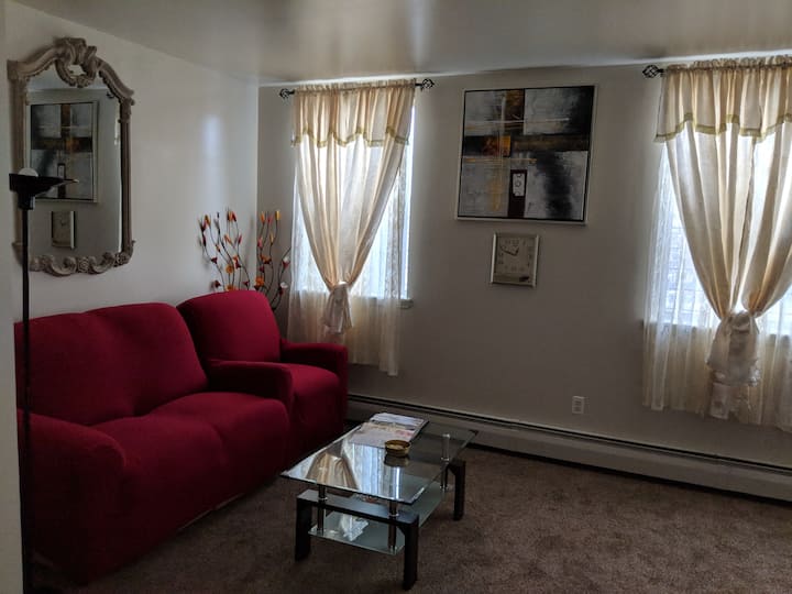 Charming Brooklyn Apt Near Subway & Jfk - New York City, NY
