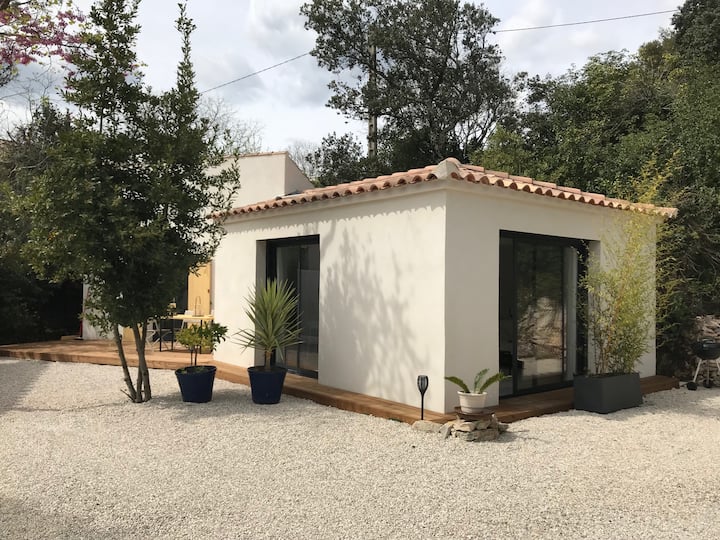 Mazet 50m2 4 Personnes - Nîmes
