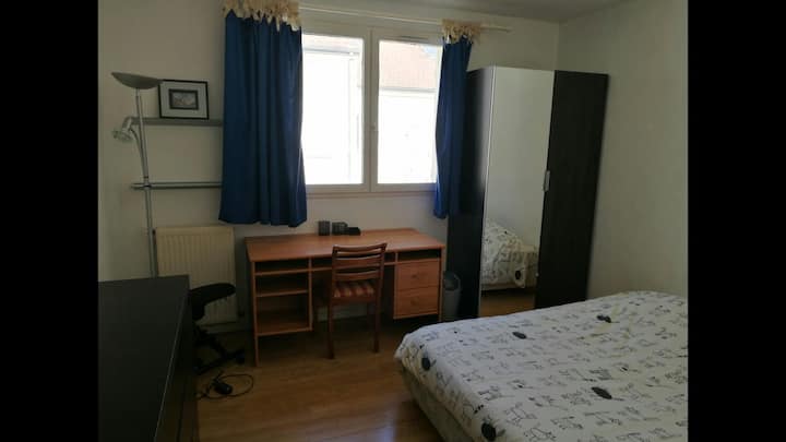 Chambre Cosy Et Calme Dans Maison Proche Paris - Châtillon