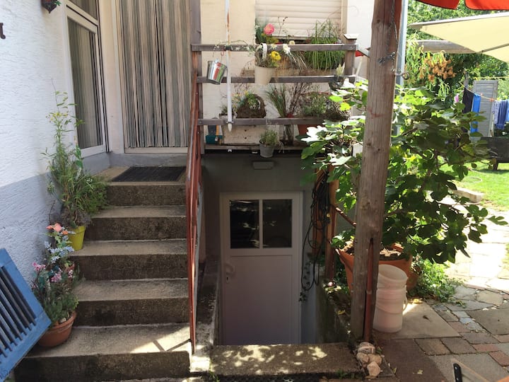 Gemütliche Wohnung (Ruhig) Mit Eigener Terrasse - Kirchheim unter Teck