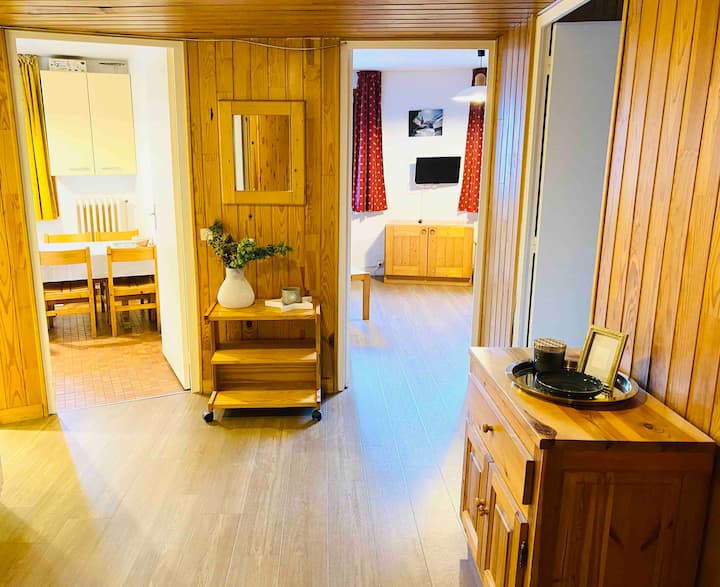 4/5 Pax Center With Mountain Views - Bonneval-sur-Arc