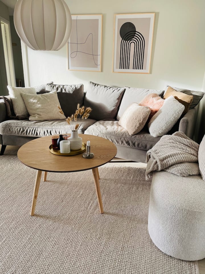 Spacious & Cozy Renovated Four Room Apartment - 