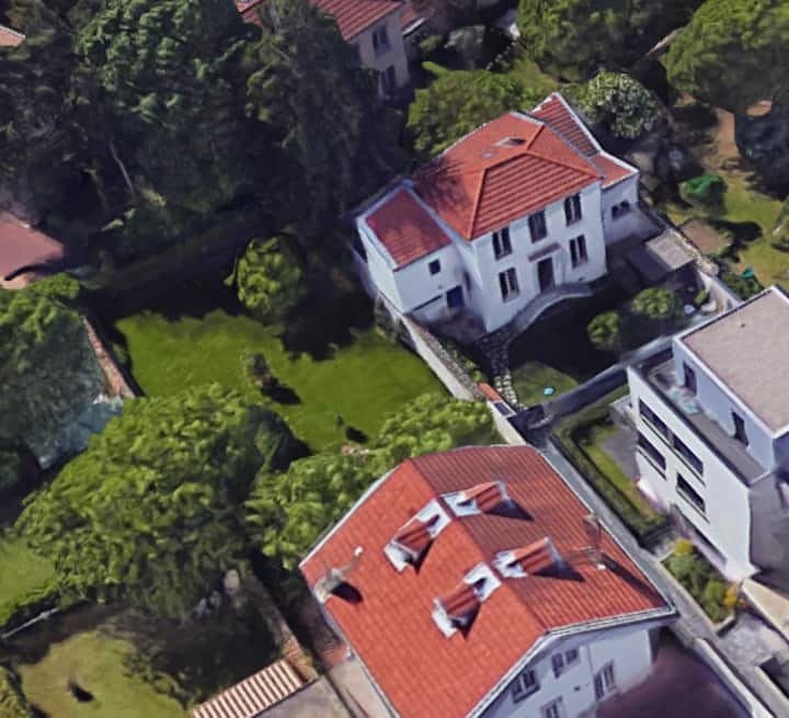 Lyon 3, Maison Et Jardin Au Coeur De Montchat - Lyon